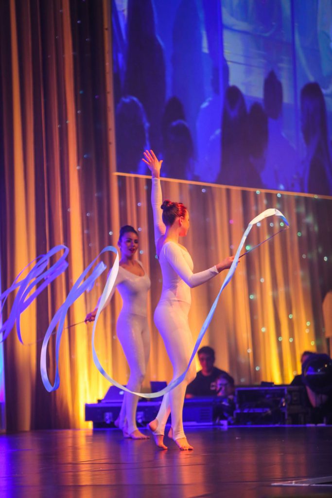 Rhythmic Gymnasts - Tumbellina